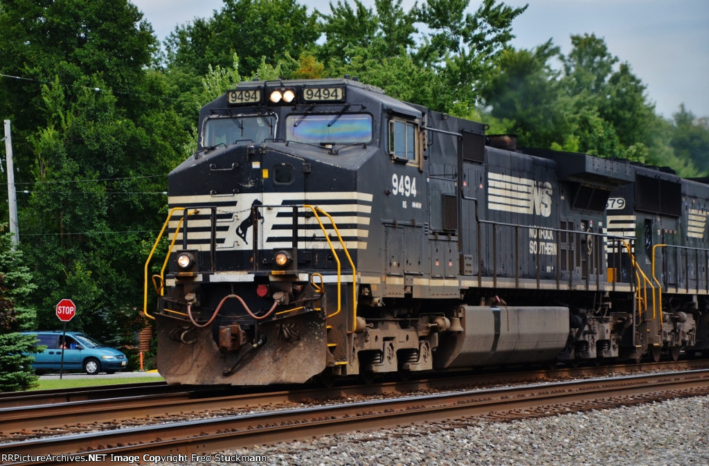 NS 9494 leads west.